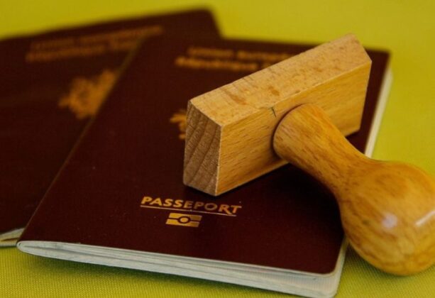 Lista actualizada de los precios del pasaporte colombiano para el 2025