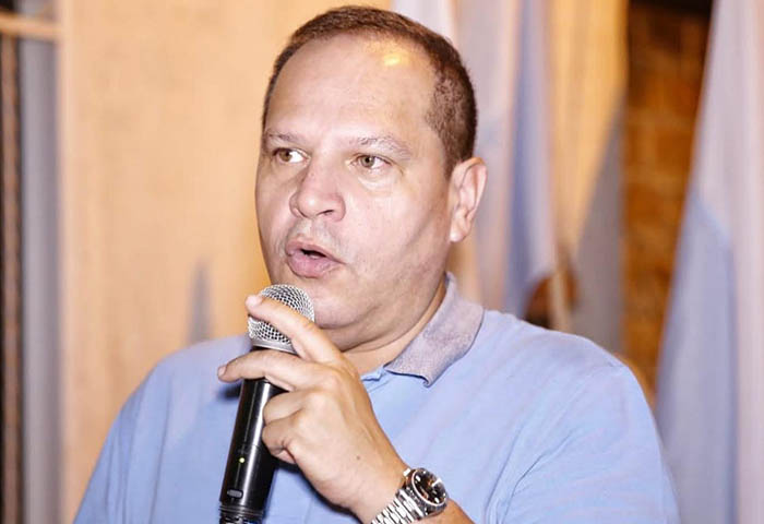 Álex Velásquez renunció como director de Gestión del Riesgo